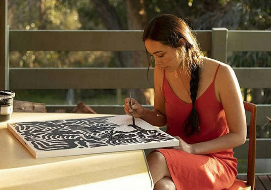 Minna Leunig's Dedication to Dingoes – Outré Gallery